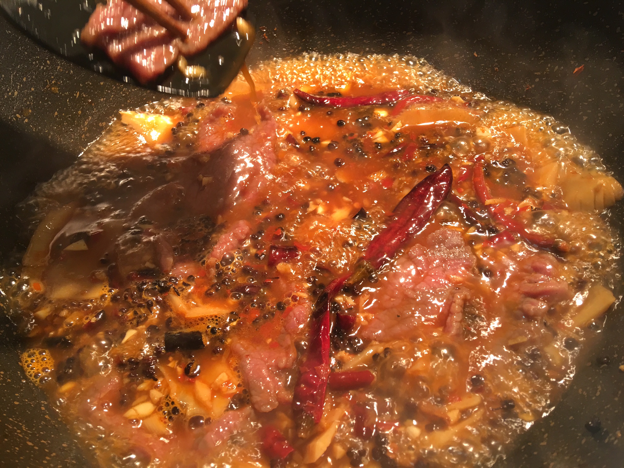 Poached Beef in Hot Chili Broth水煮牛肉shuǐ zhǔ niú ròu