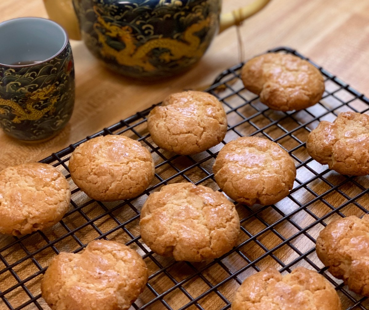 Chinese Walnut Cookies核桃酥hé táo sū