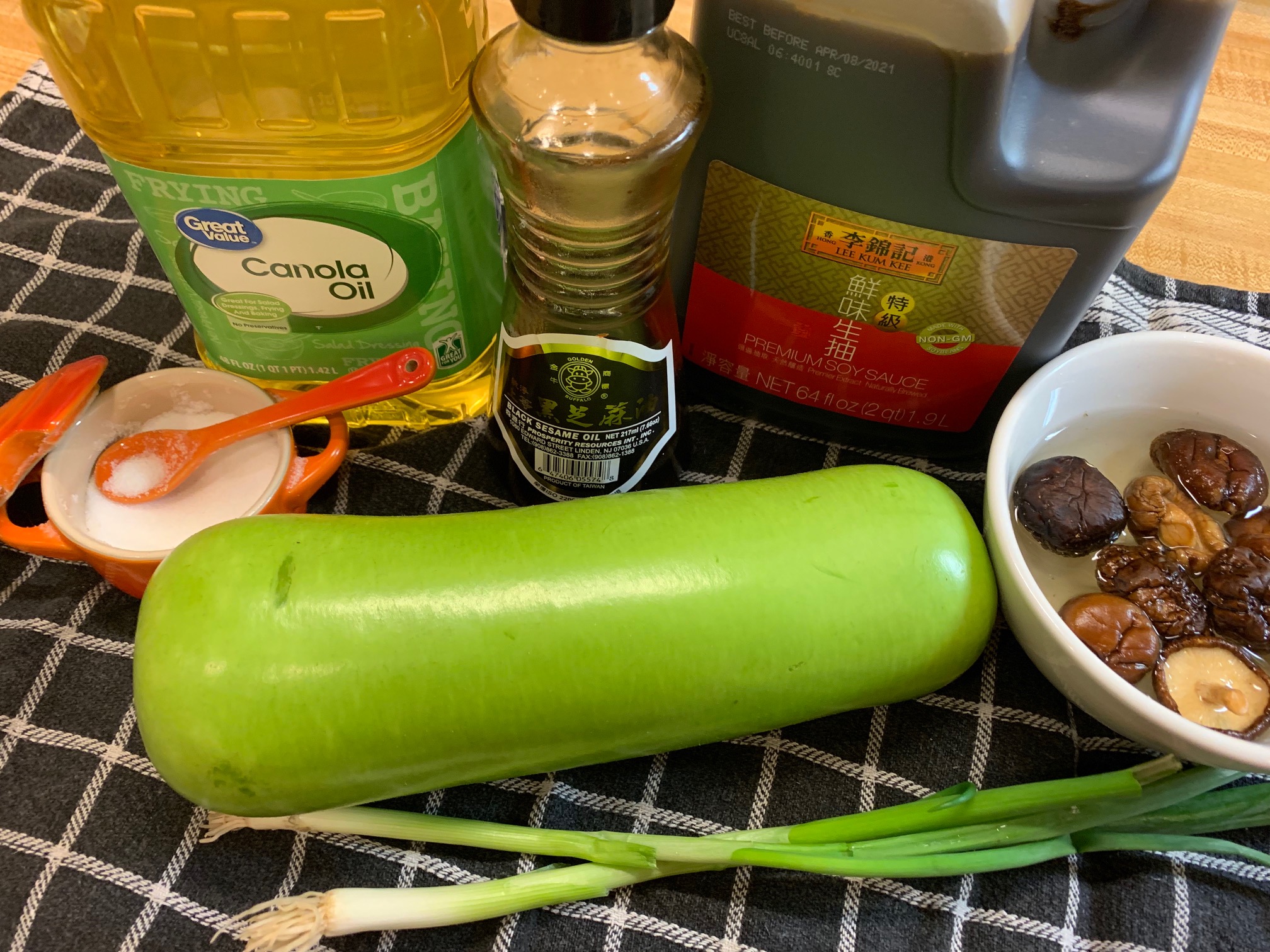 Chinese Long Squash (‘Opo Squash’) 瓠子hù zǐ